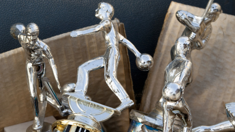 Upcycle An Old Jar & Trophy Into The Coolest Home Storage Solution With ...