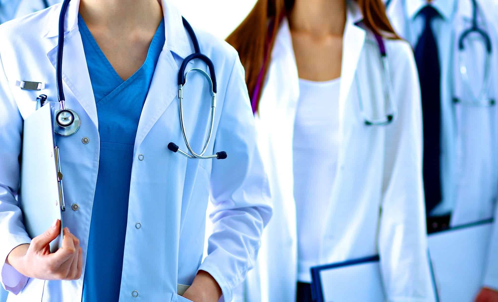 Réforme sanitaire : l’Algérie sollicite ses médecins de la diaspora