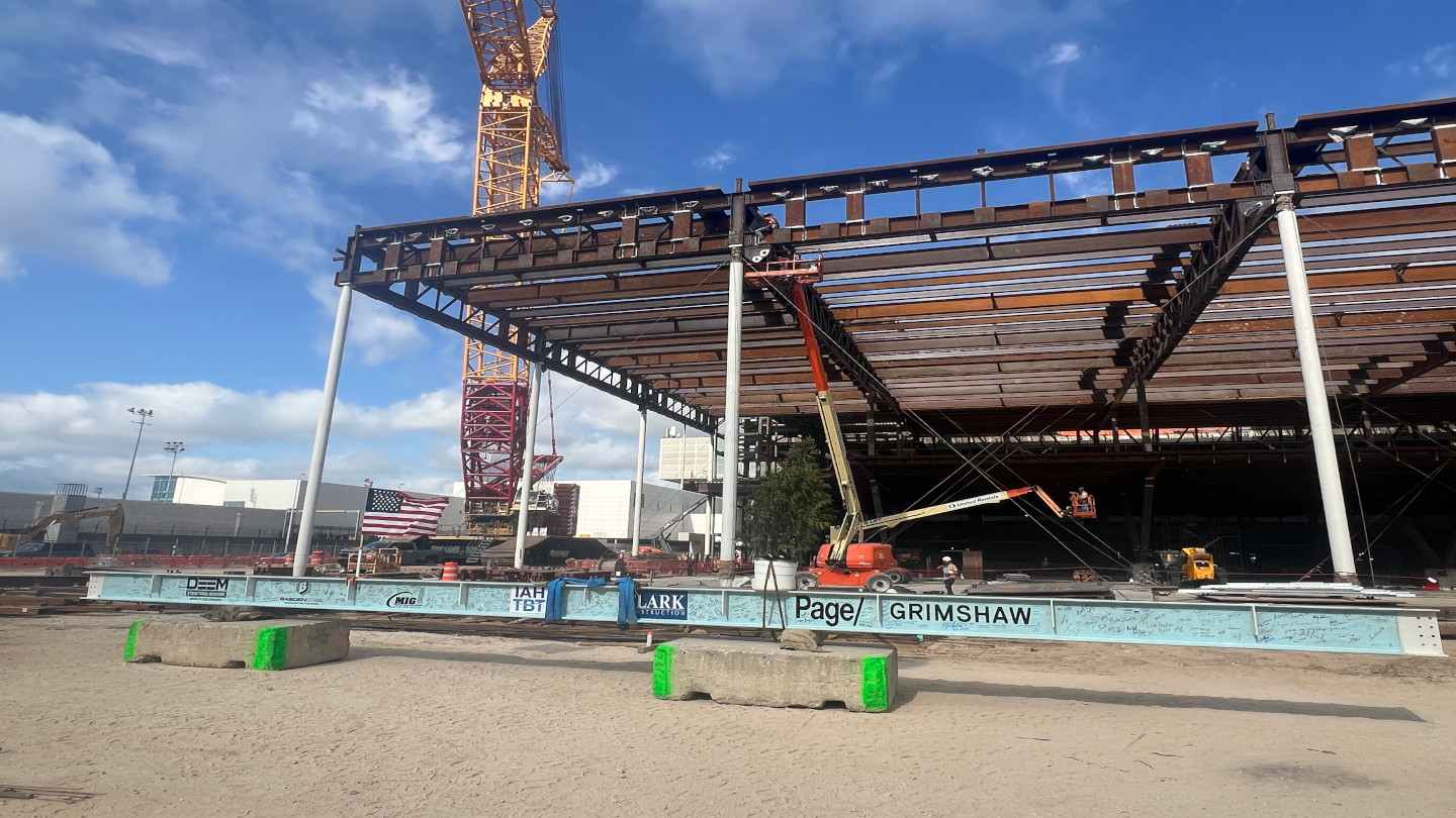 IAH Terminal B Transformation project tops out at Texas’ George Bush ...