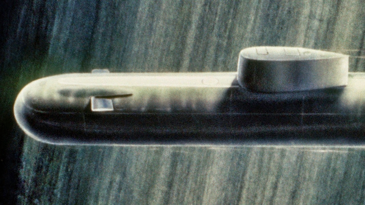 Russia Has a Titanium Submarine That Can ‘Deep Dive’ 19,700 Feet