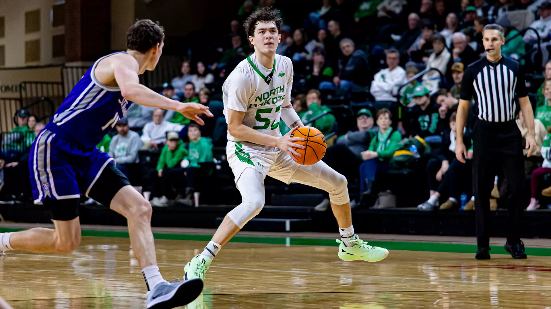 Breaking: West Virginia Lands Top Transfer Guard Treysen Eaglestaff