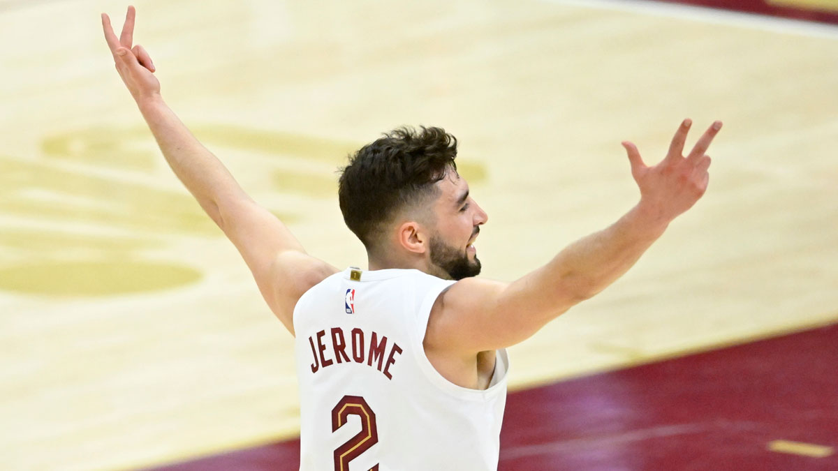 Cavs’ Darius Garland drops mic on Ty Jerome’s trash talk during epic ...