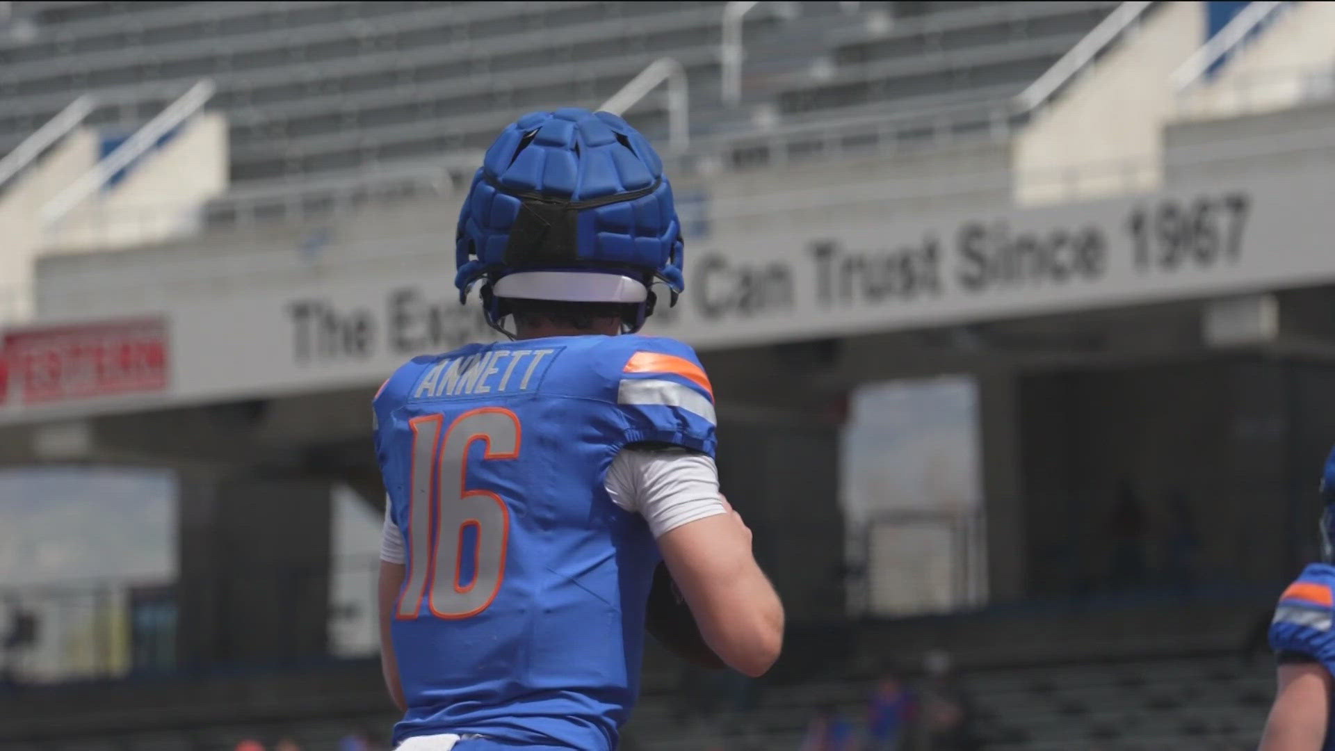 Boise State's Kaleb Annett shines in spring game as QB2 competition ...