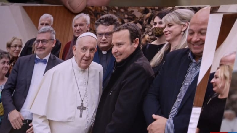 Rozložilo mě to na molekuly. S papežem se setkali i Češi, vyzařoval ...