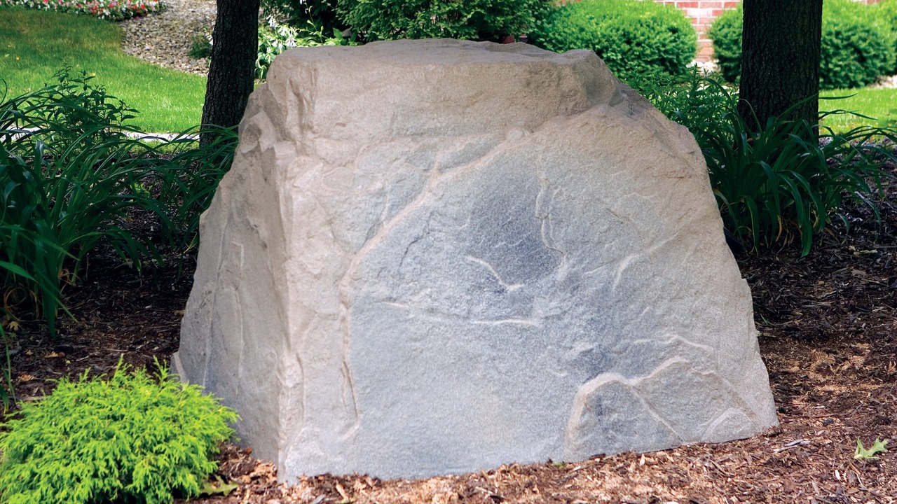 From Eyesore to Eye-Catching: Hide Your Utility Box With Style