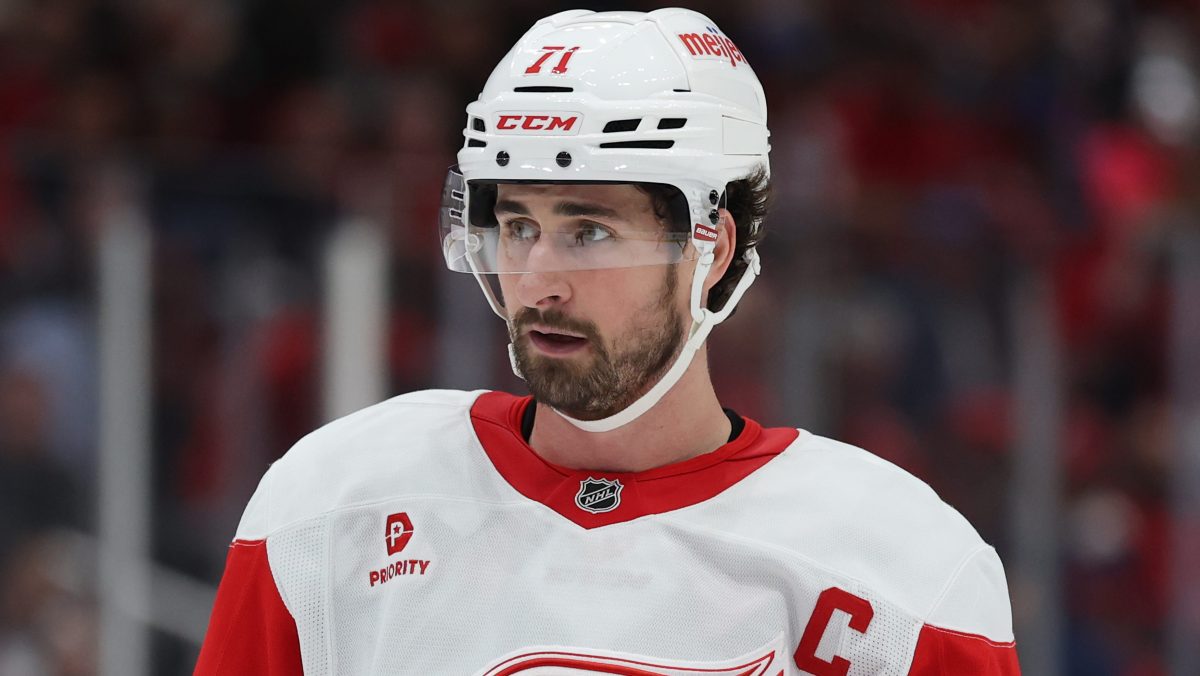 Red Wings Captain Calls Out GM After Playoff Drought Continues