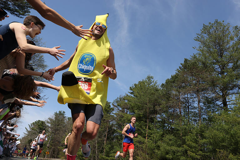 Photos: Scenes from throughout the 2025 Boston Marathon