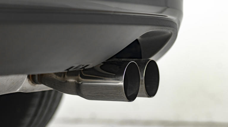 Why Do V6 And V8 Engines Sound So Different?