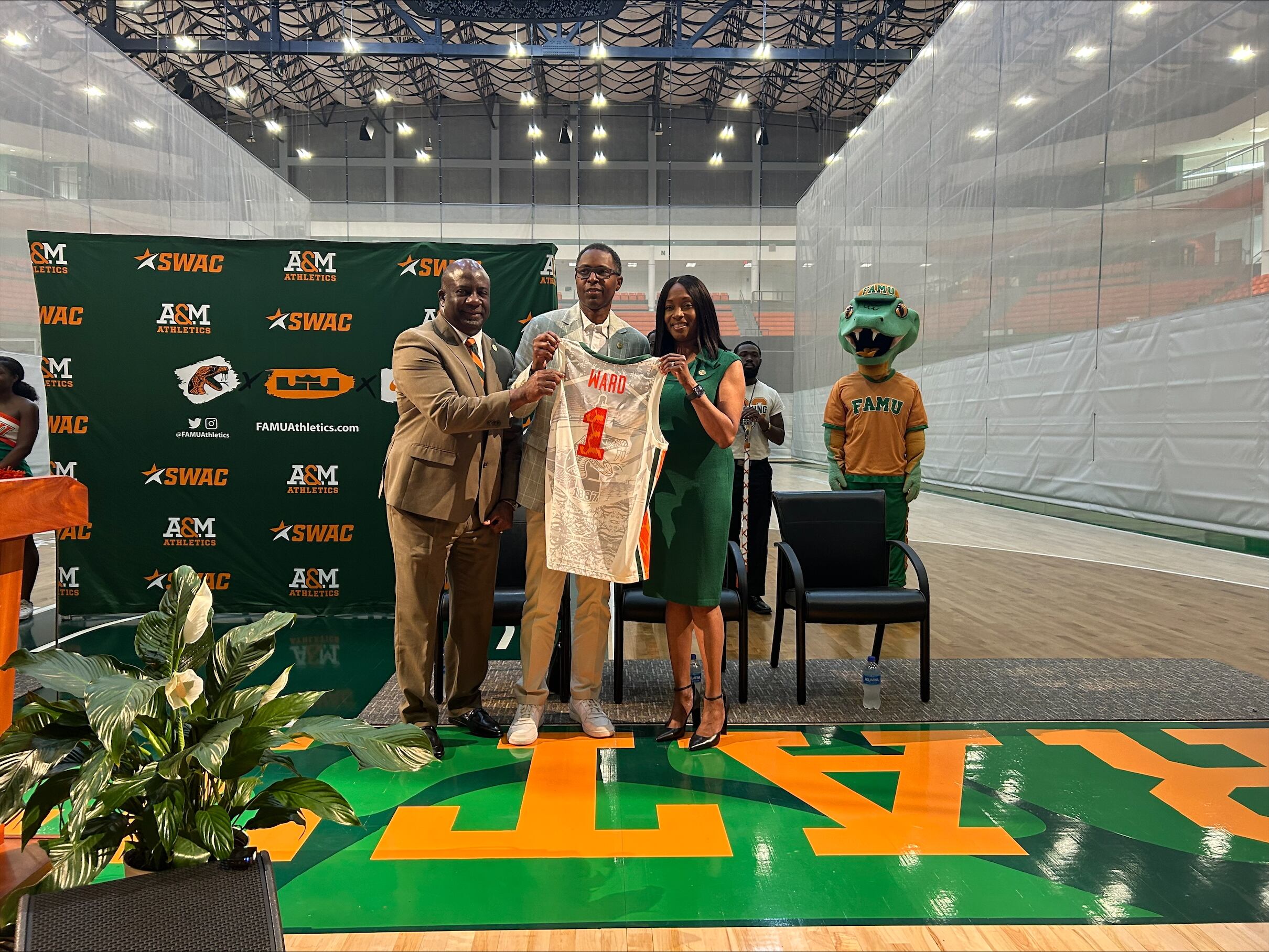 ‘I was born a Rattler’: Charlie Ward introduced as Florida A&M’s 16th ...