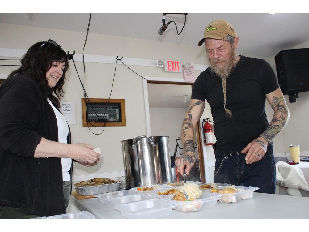 Neighbours helping neighbours through Food For Shore initiative