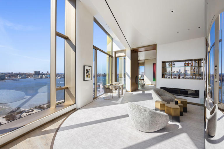 Former Howard Hughes CEO David Weinreb Asks $75 Million for Manhattan ...