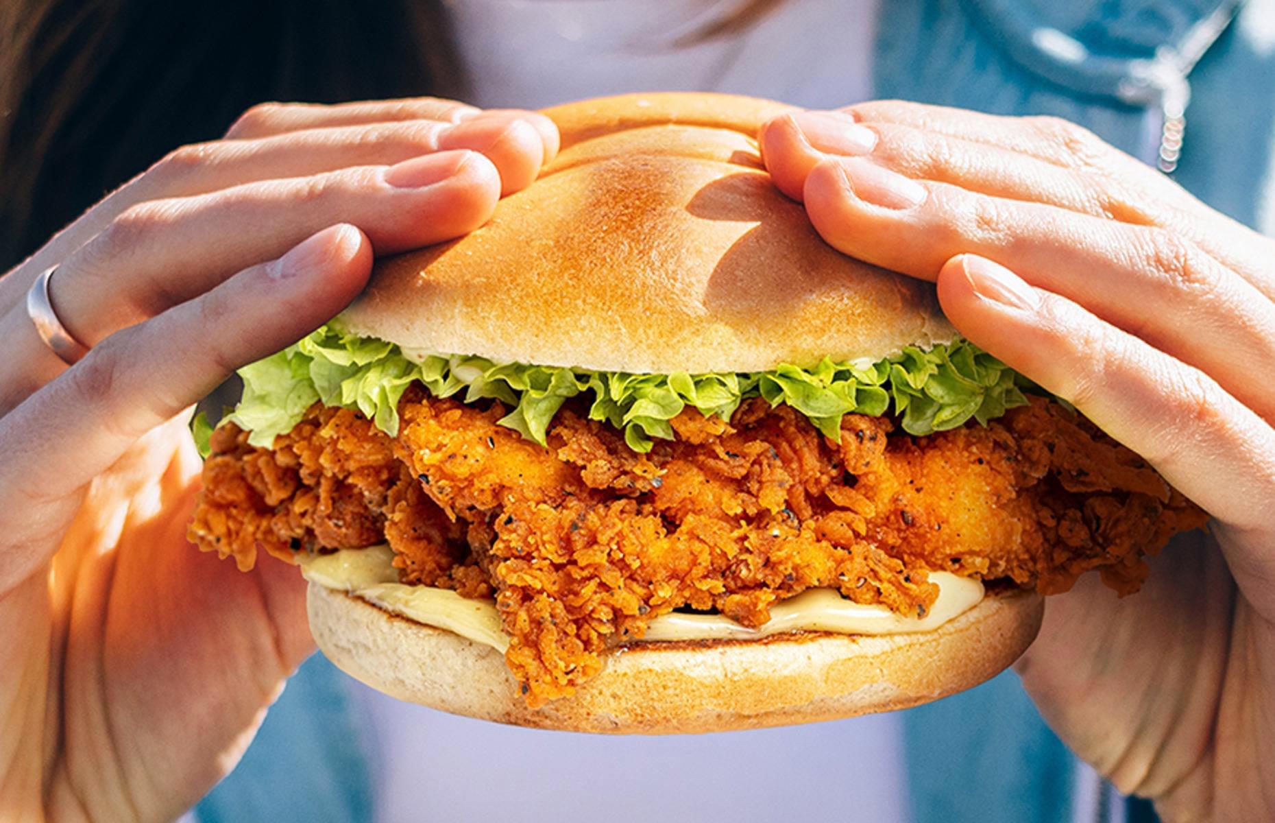 Ranked: The World's GREATEST Fast Food Chicken Sandwiches Ever