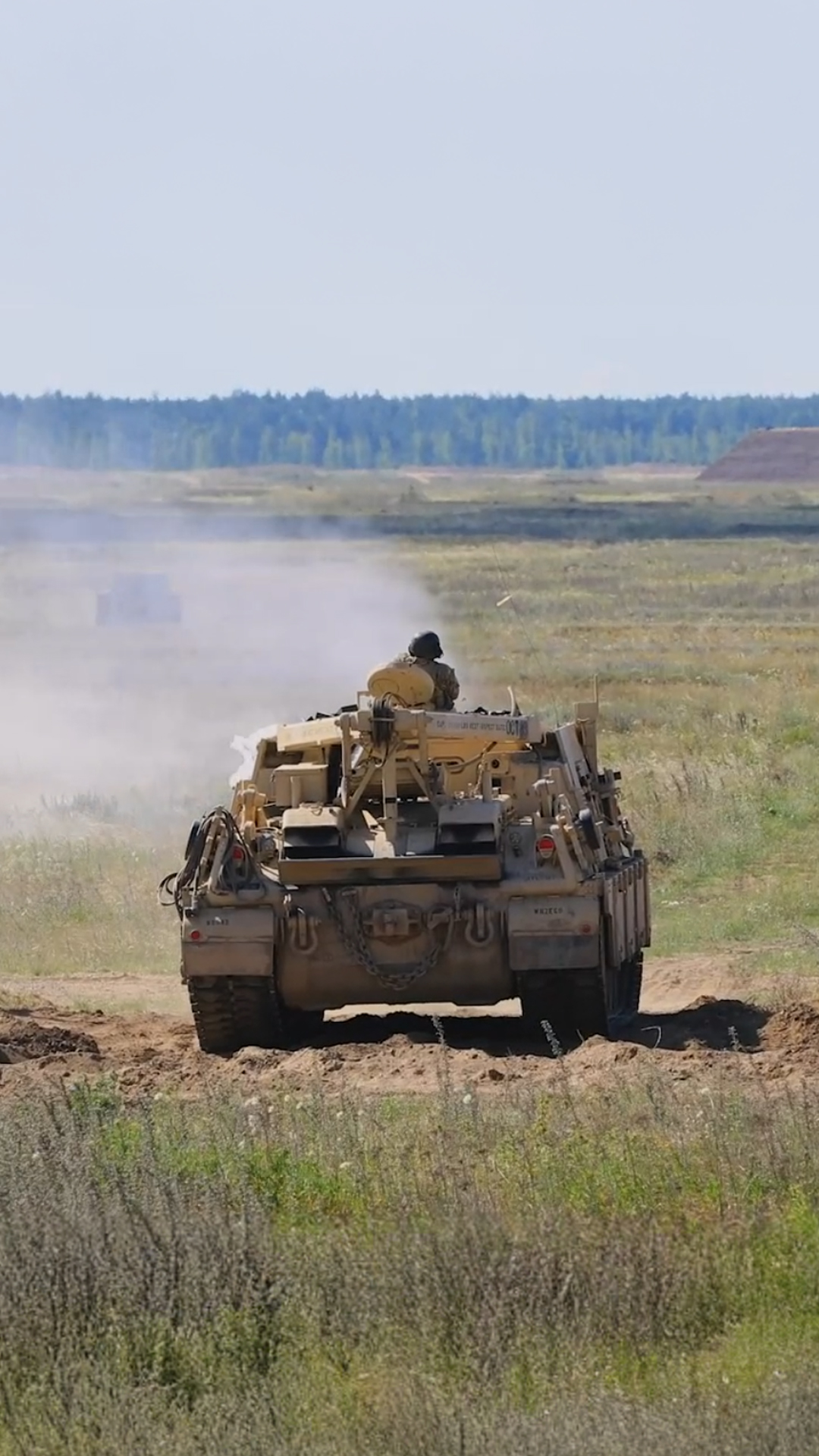 M88A2 HERCULES: The Ultimate Battlefield Recovery Vehicle