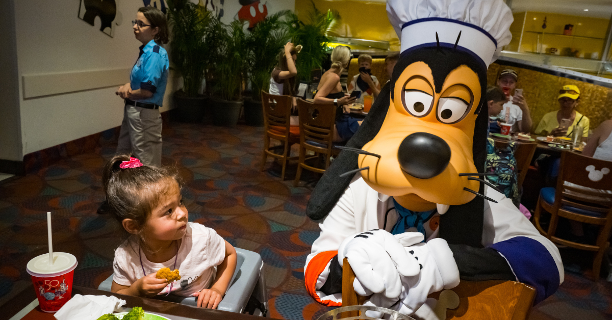 Kids free Disney dining plan coming to Disney World in 2026