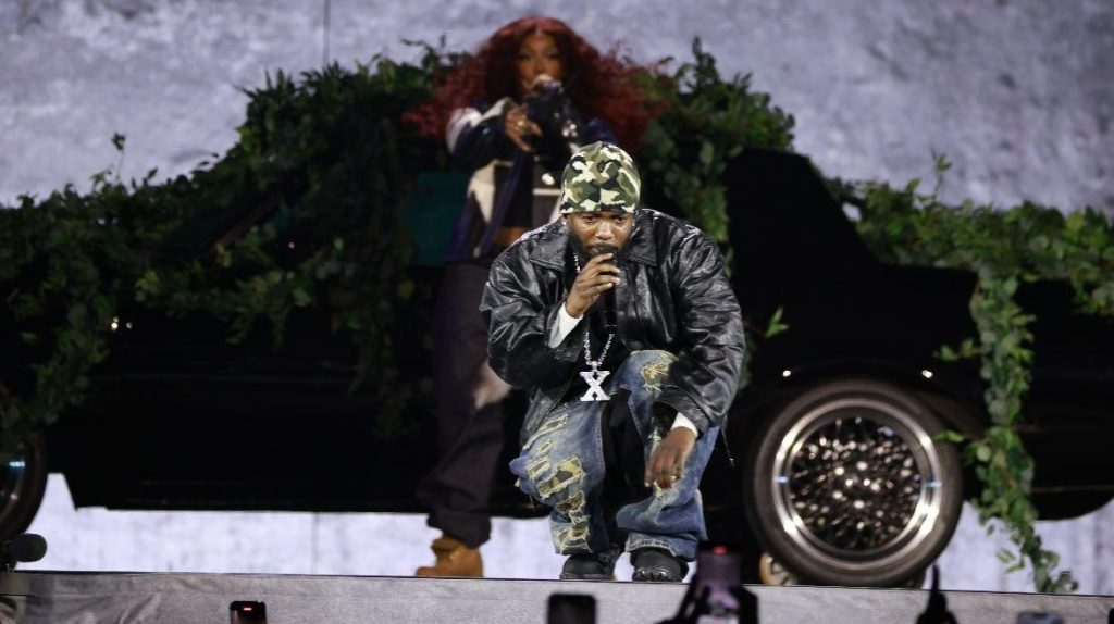 Kendrick Lamar, SZA Bless Fans With Every Hit On Grand National Tour ...
