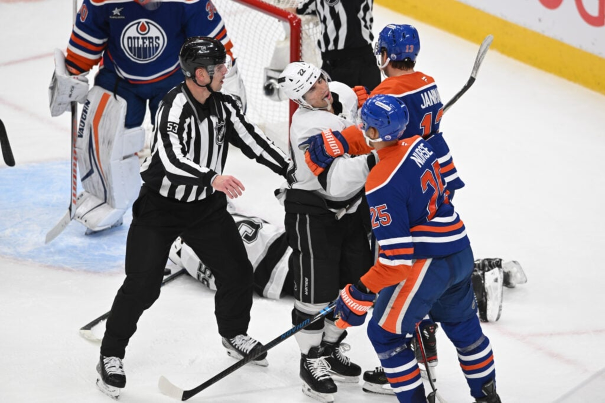 Oilers vs Kings 2025 Stanley Cup Playoffs Western Conference First ...