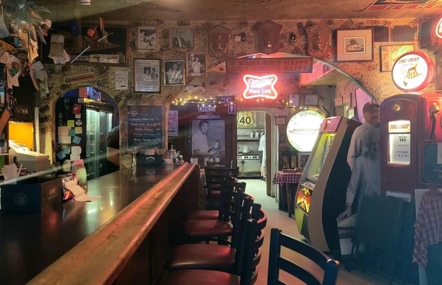 The best restaurants that have stood the test of time in every US state ...