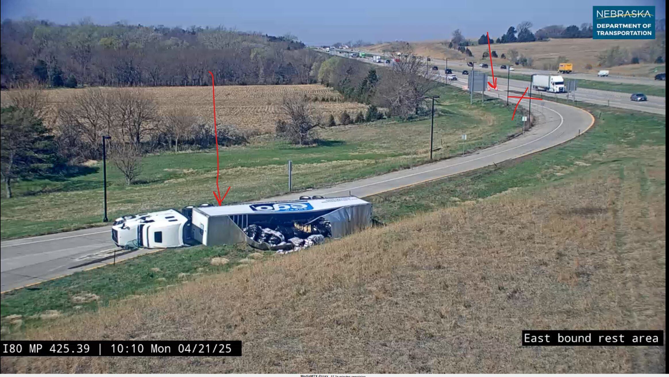Rest stop re-opens after tractor trailer rollover, Nebraska DOT says