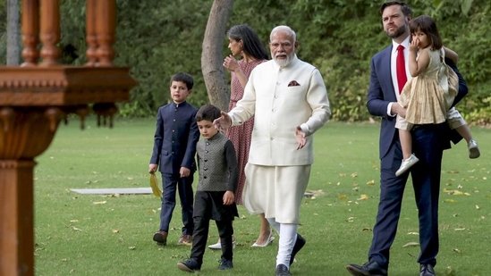 PM Modi, JD Vance hold talks, welcome 'progress' in India-US trade ...