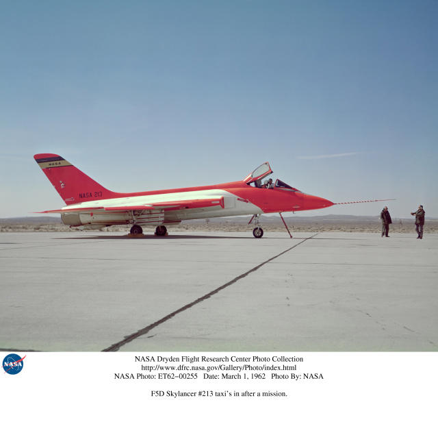 Today in Aviation History: First Flight of the Douglas F5D Skylancer