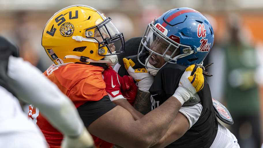 Albert Breer Says 49ers Should Draft Defensive Tackle in Round 1