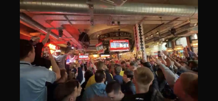 Leeds United parade: 17 city centre sports bars and beer gardens for ...