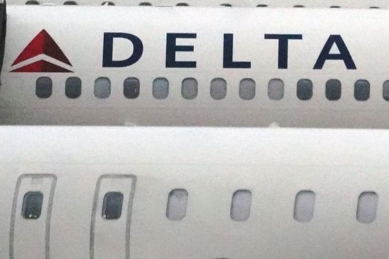Delta flight with 200 travelers on board catches fire at Orlando airport