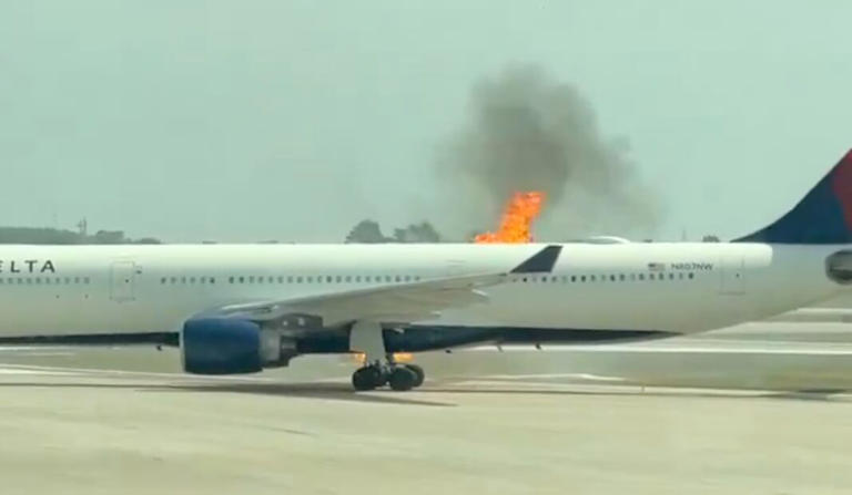 VIDEO: Incendio en motor de un avión en el aeropuerto de Orlando provoca evacuación de pasajeros