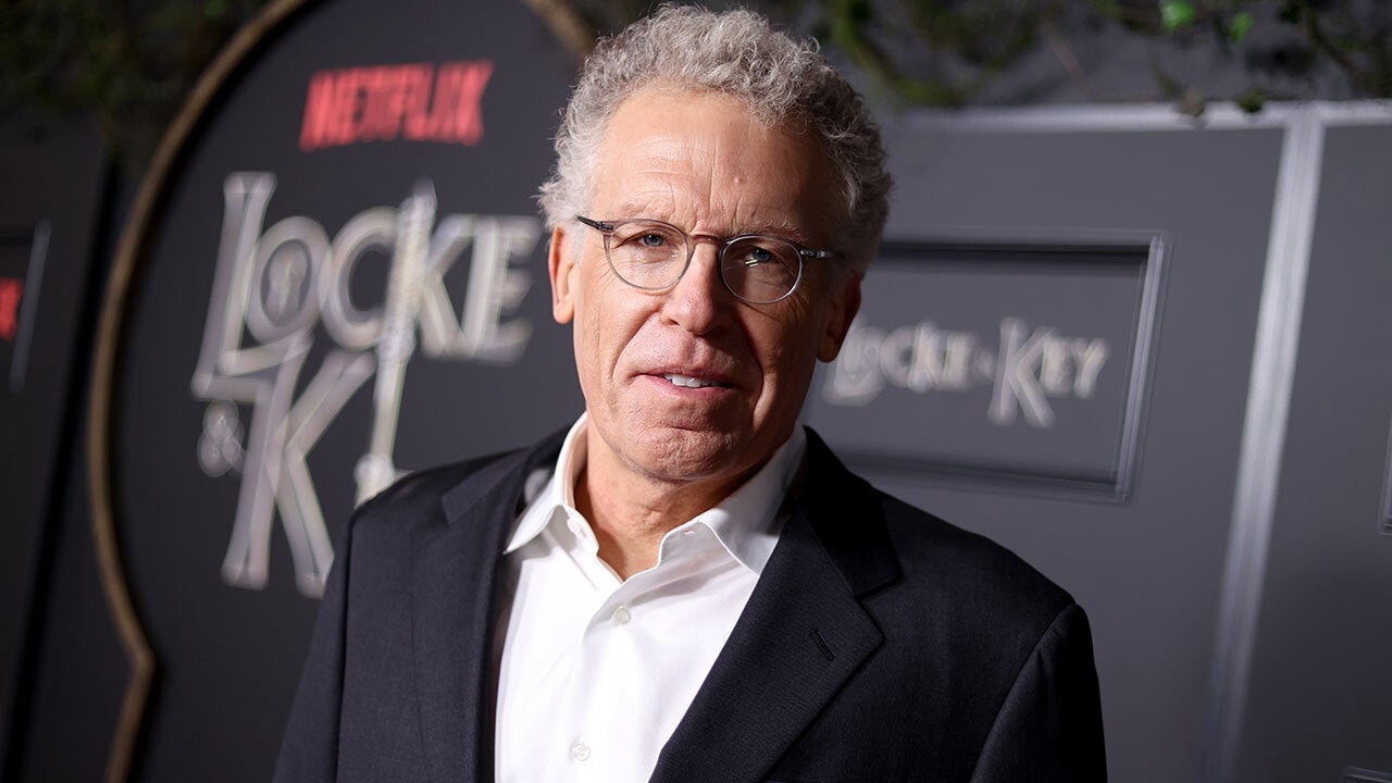 New Star Wars Series in Development from Lost's Carlton Cuse and Son Nick