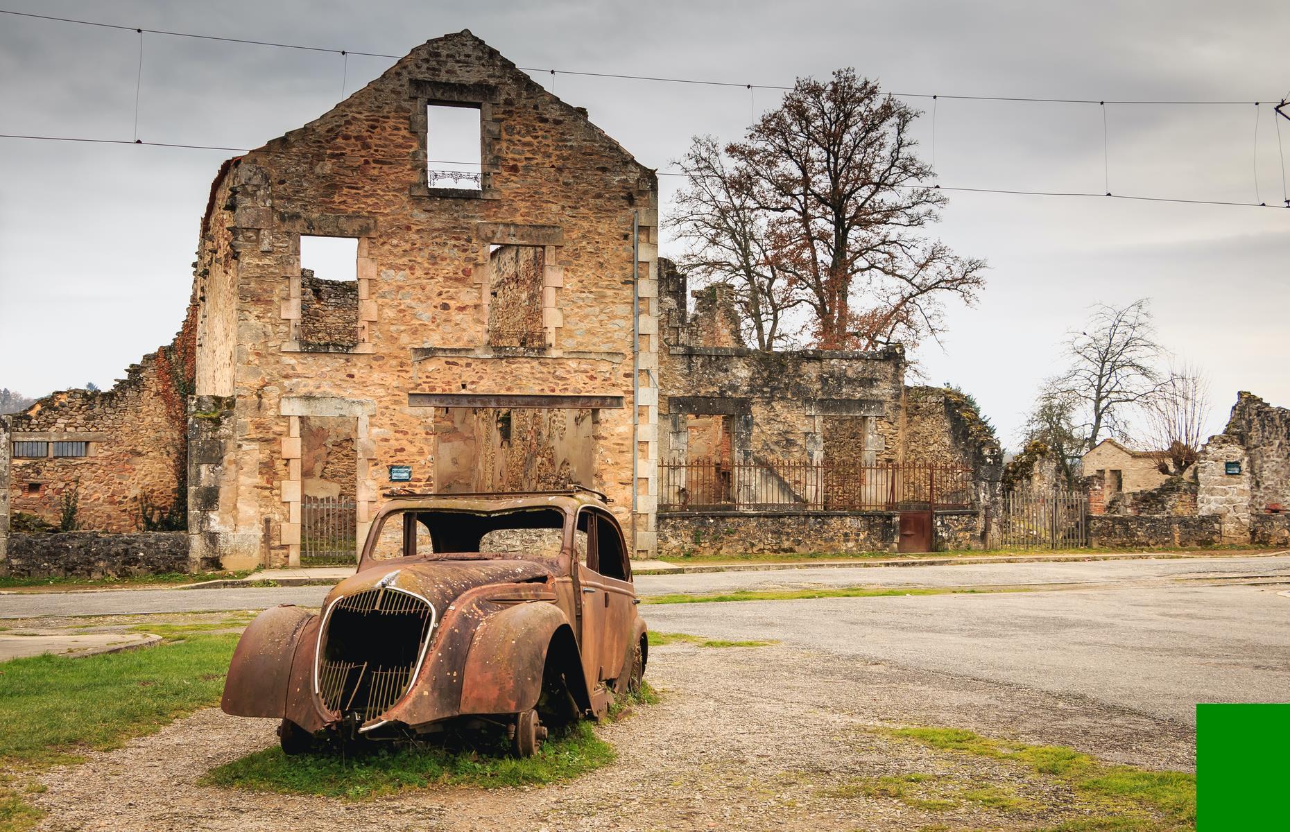 15 Eerily Abandoned Historic Places Left Frozen In Time