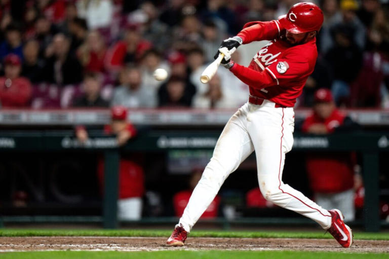 Lefty Outfielder Had an Underwhelming First Year for the Reds