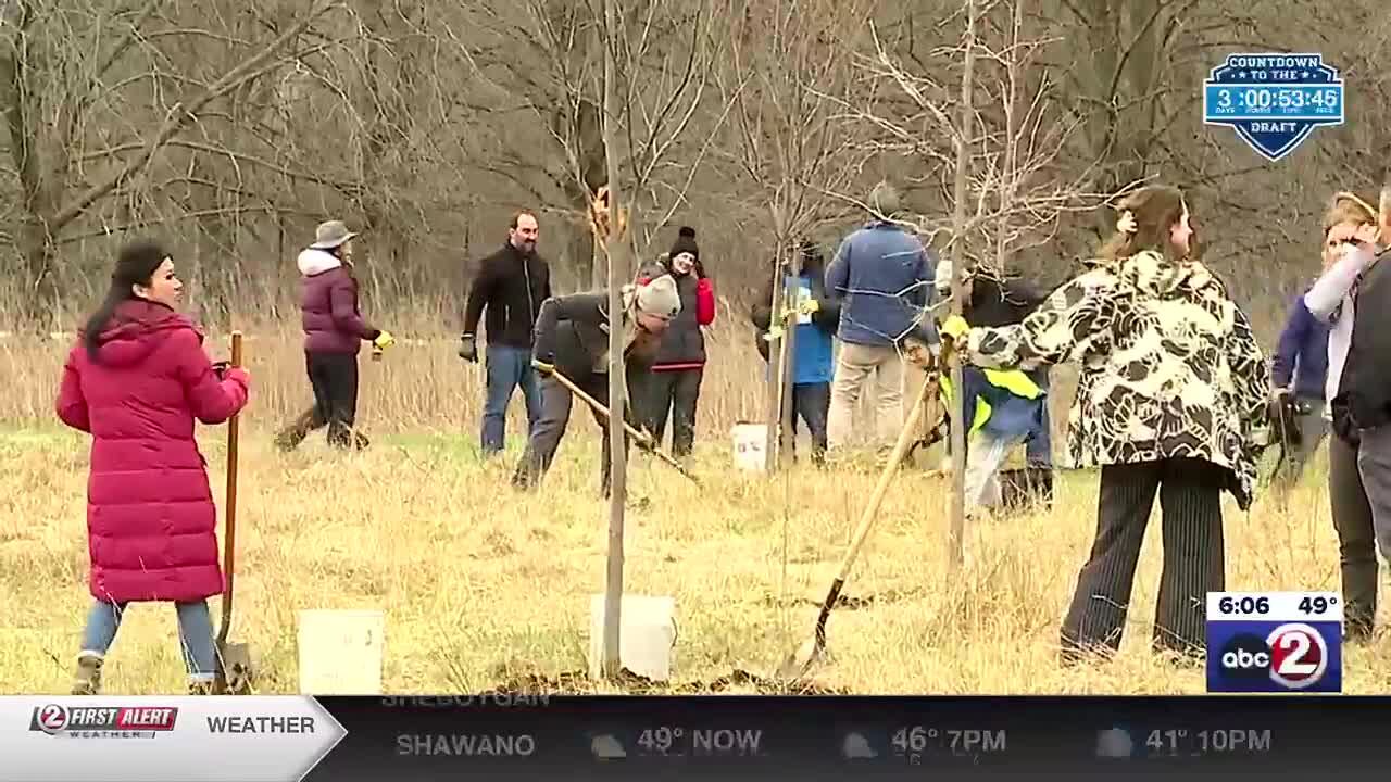 NFL Green and Verizon planting trees in Oneida Nation during Draft week