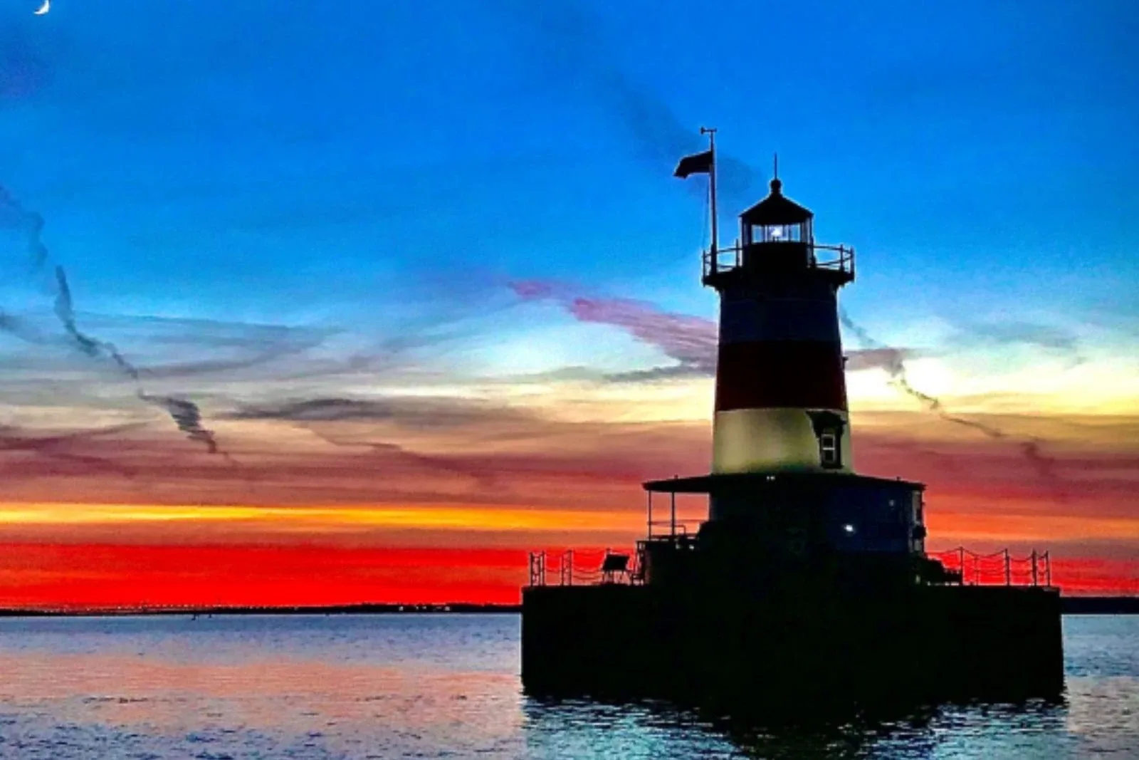 Look Inside This Adorable Million Dollar Lighthouse Home for Sale