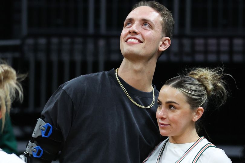 Cavinder twins go off on Carson Beck after Hanna's breakup in brutal ...