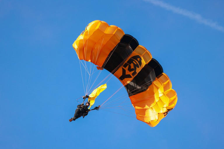 Seeing Army parachutes in the sky in Ventura County? Here’s why
