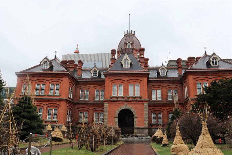 Historic red brick building in Sapporo to rent spaces for weddings, events