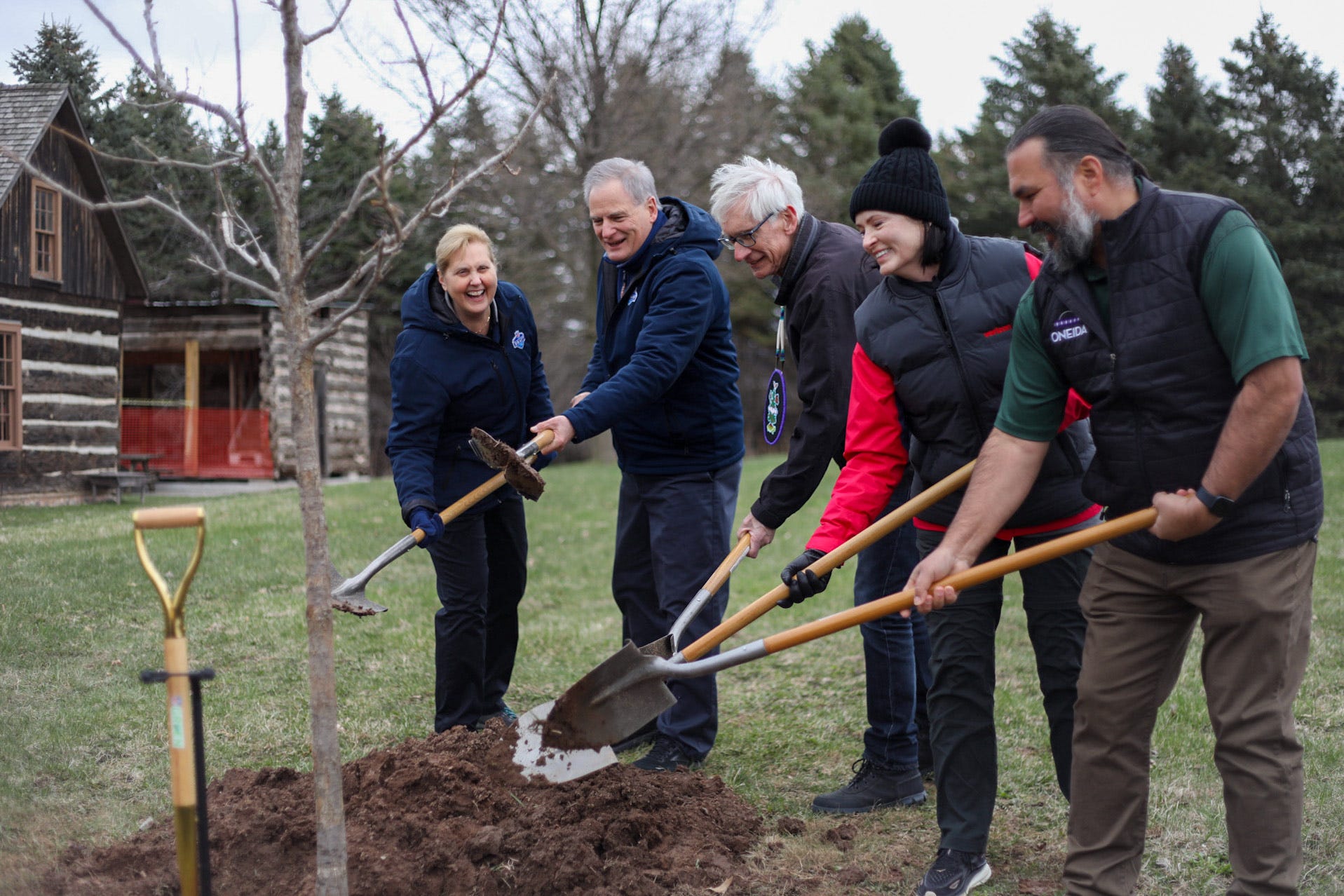 Volunteers plant 15 trees at Oneida park during 2025 NFL Draft ...