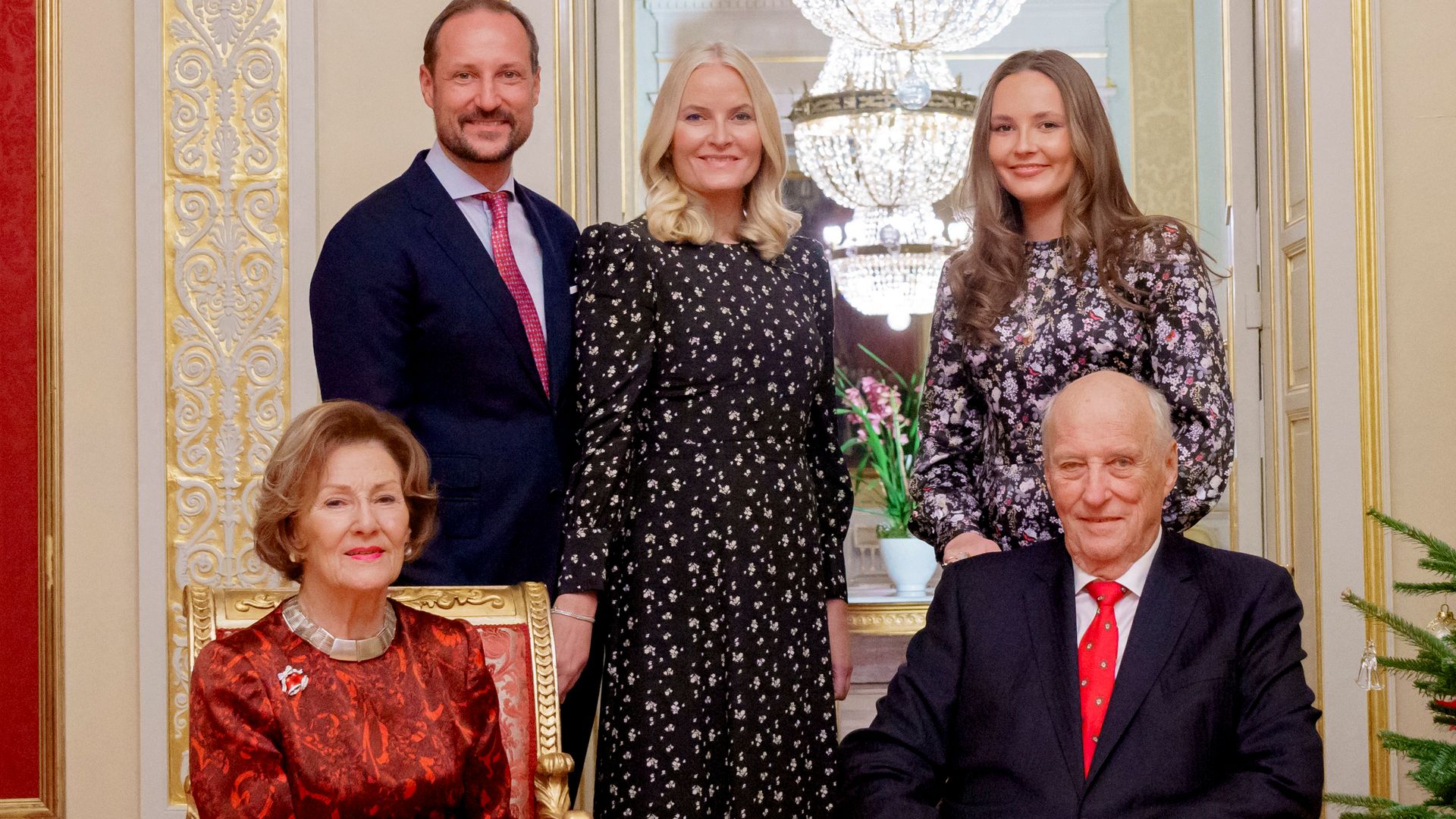 Royal taken by air ambulance to the hospital: What we know