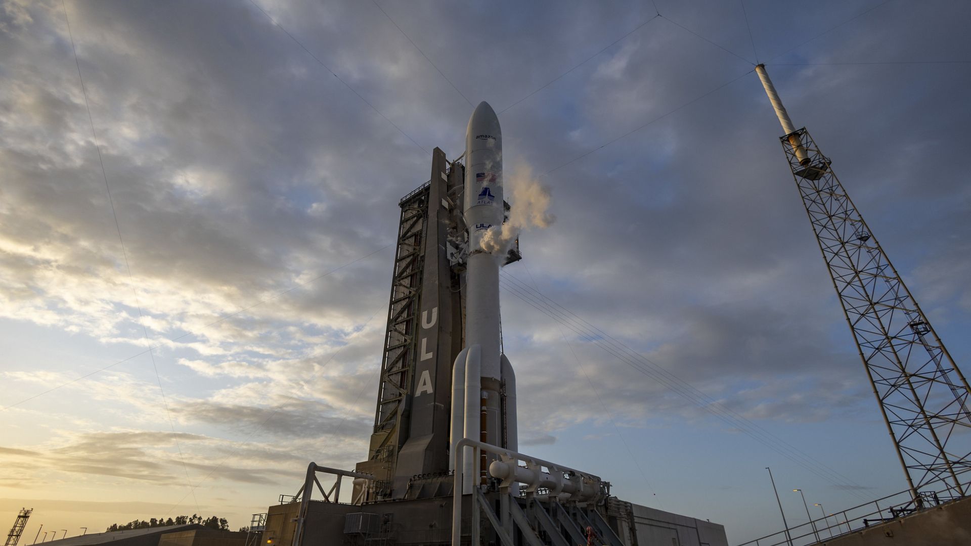 Amazon's Kuiper 1 internet satellites get new April 28 launch date on ...