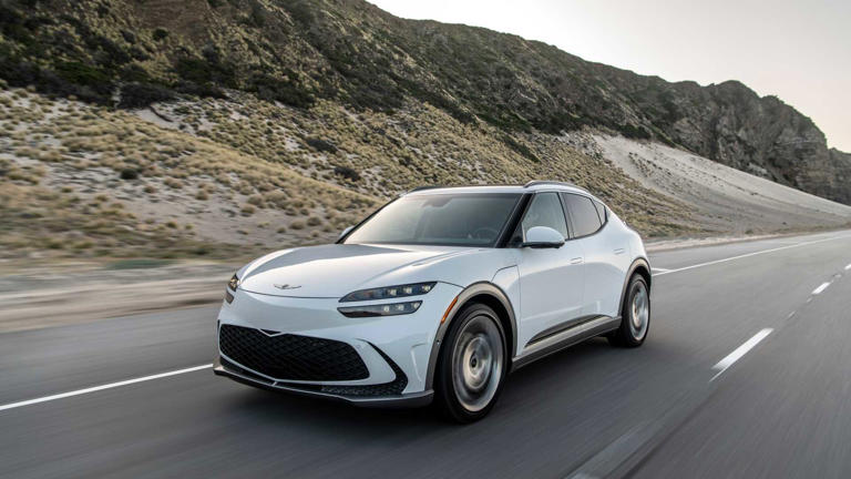 Best Luxury Crossovers With Advanced Safety Features in 2025