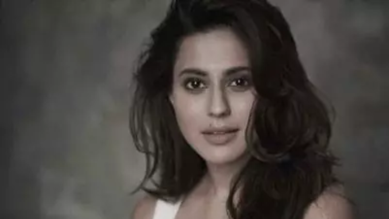 'Changed payment mode after marriage': Ranya Rao, US national Tarun ...