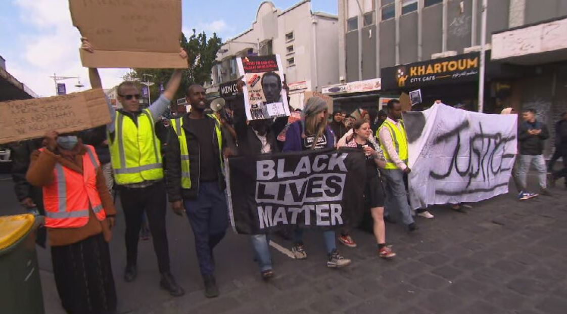 Angry crowds call for justice after man fatally shot by Victoria Police
