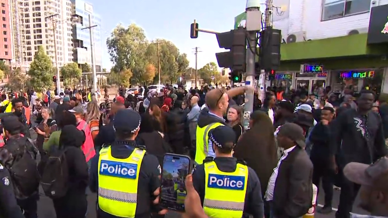 Angry crowds call for justice after man fatally shot by Victoria Police