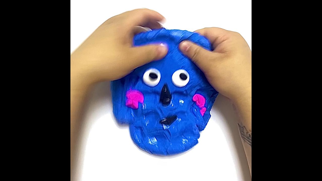 Satisfying Squeezing A Blue Faced Crunchy Clay