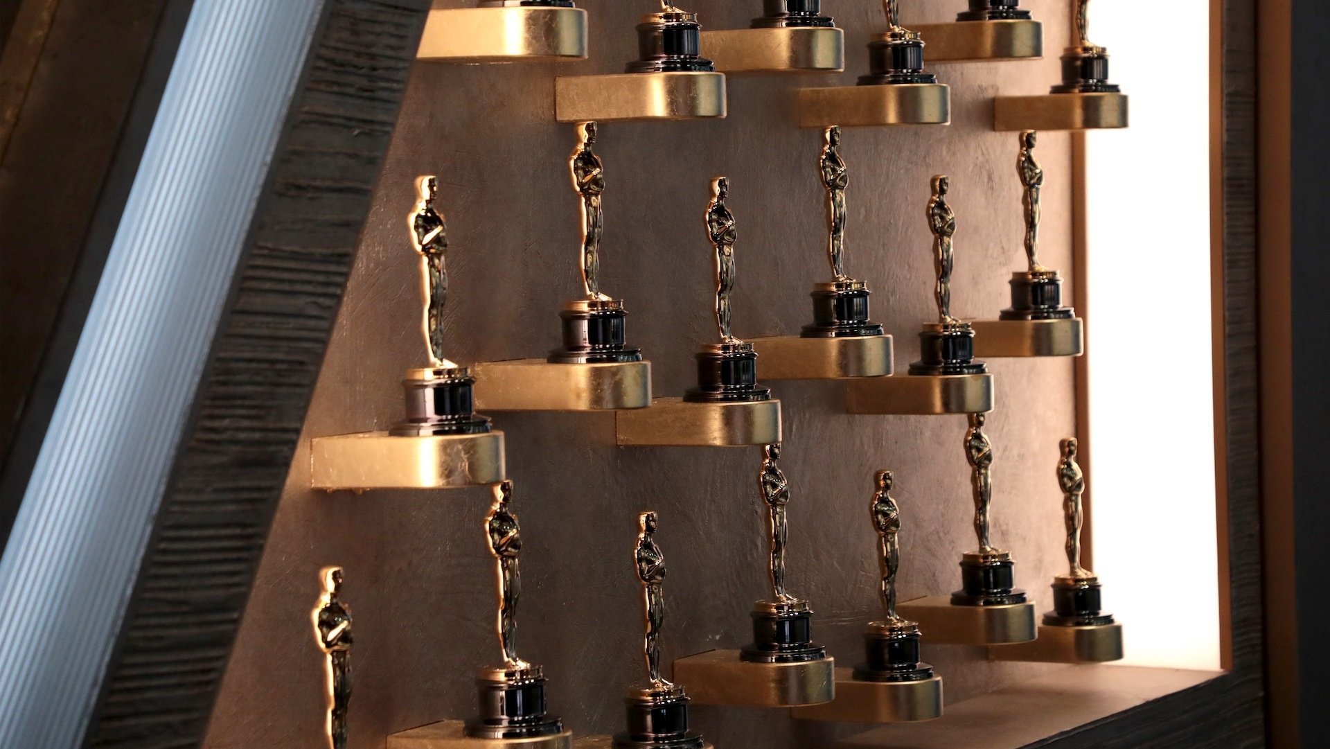 The Oscars announces new rules for using AI. Sort of.