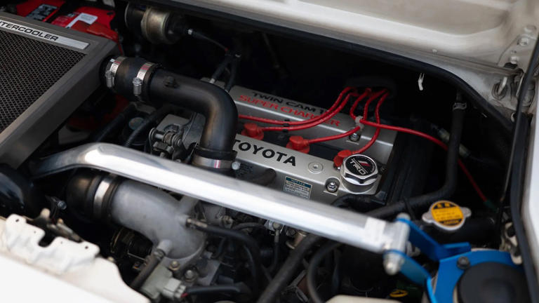 The 10 Highest Revving Four-Cylinders Ever Made