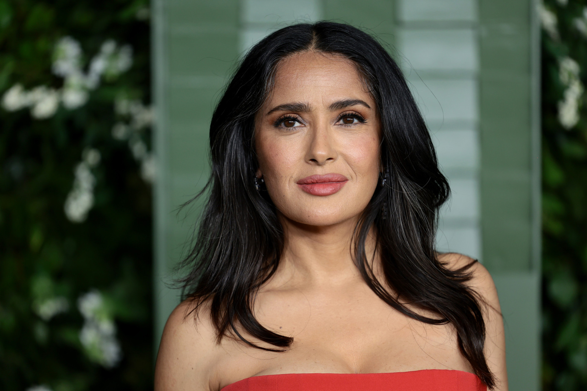 Fame and fortune: famous people who dated billionaires