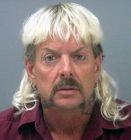 “Tiger King”'s Joe Exotic Marries Fellow Prison Inmate While Serving 21 ...