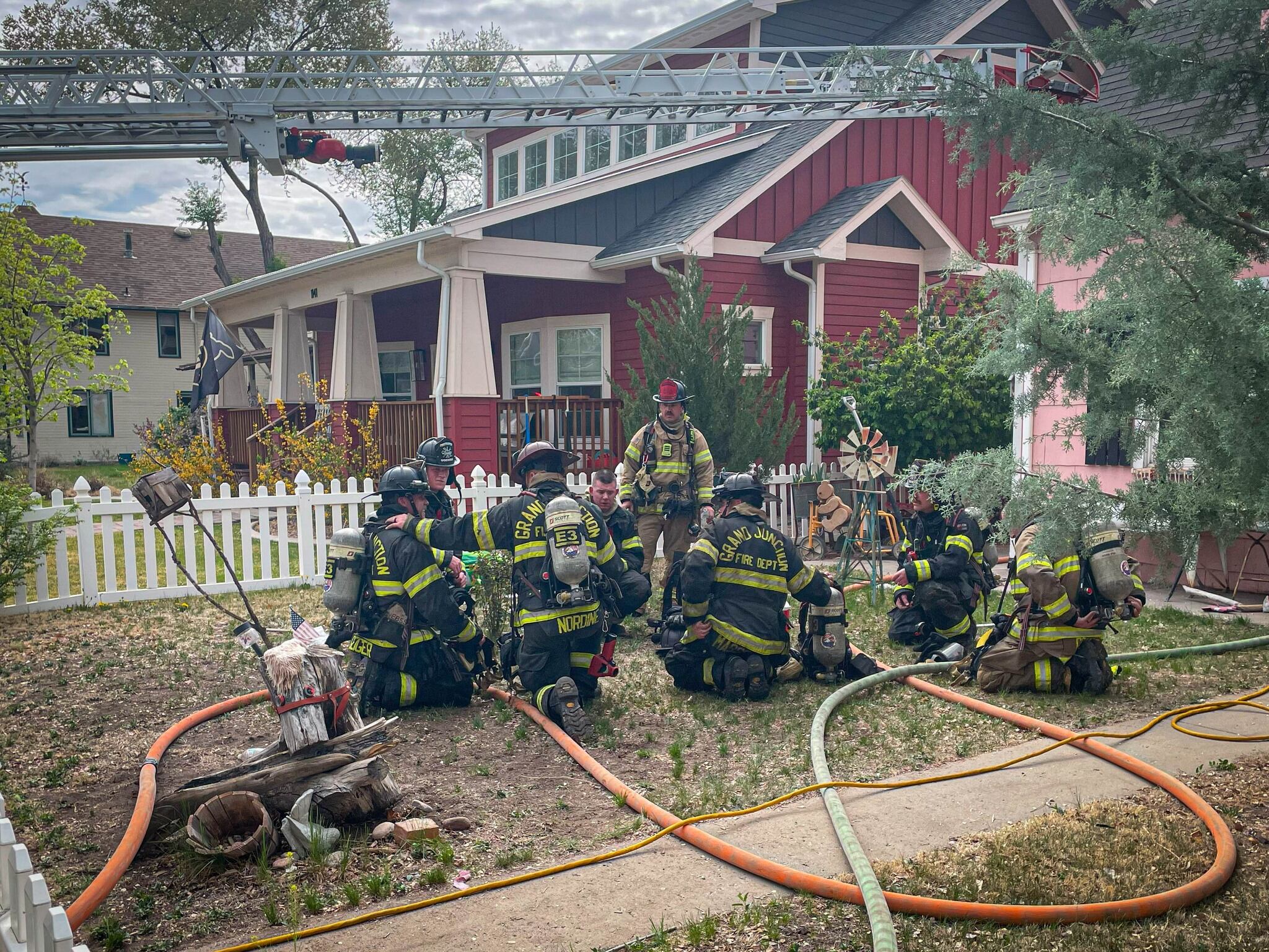 Neighbors grieve after mother and daughter killed in Grand Junction ...