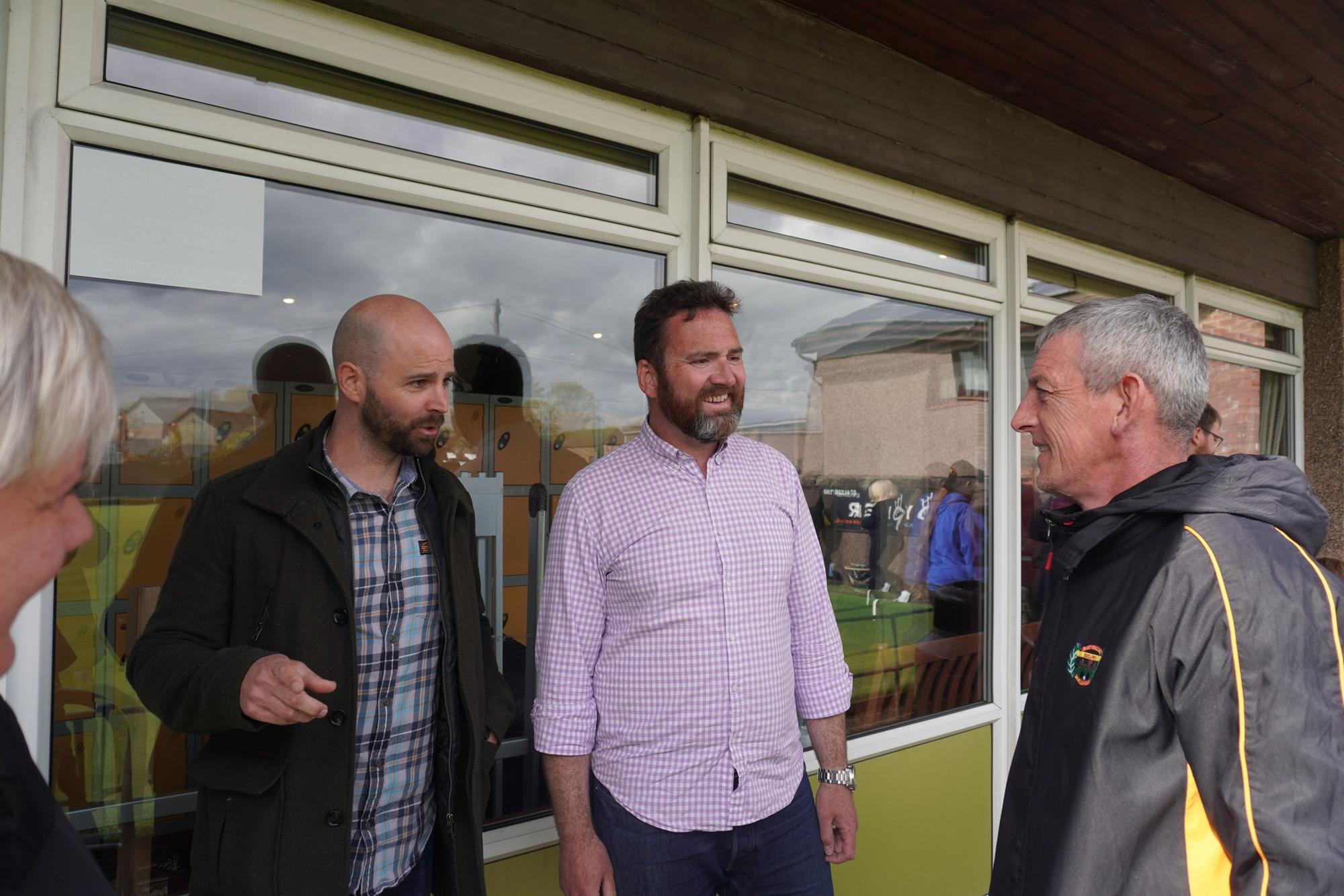 Gregor Poynton MP delivers the first Jack as East Calder Bowls into the ...